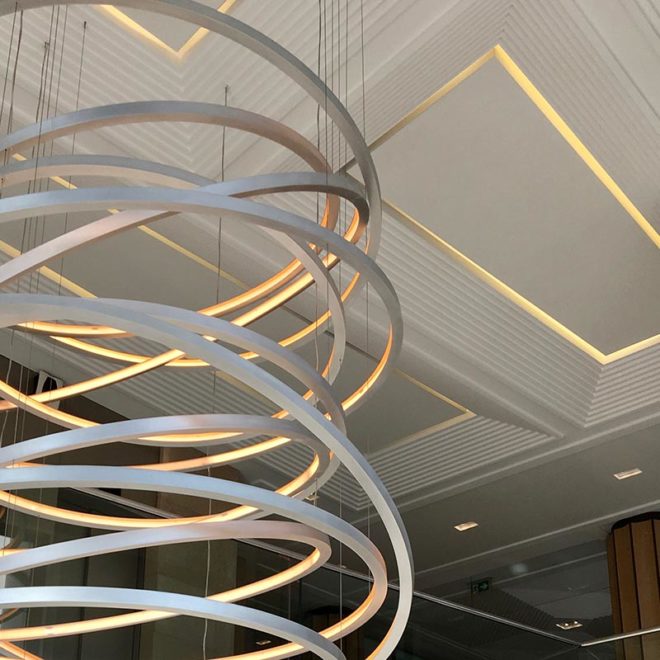 Les décorations de plafonds en staff · Rouveure Marquez