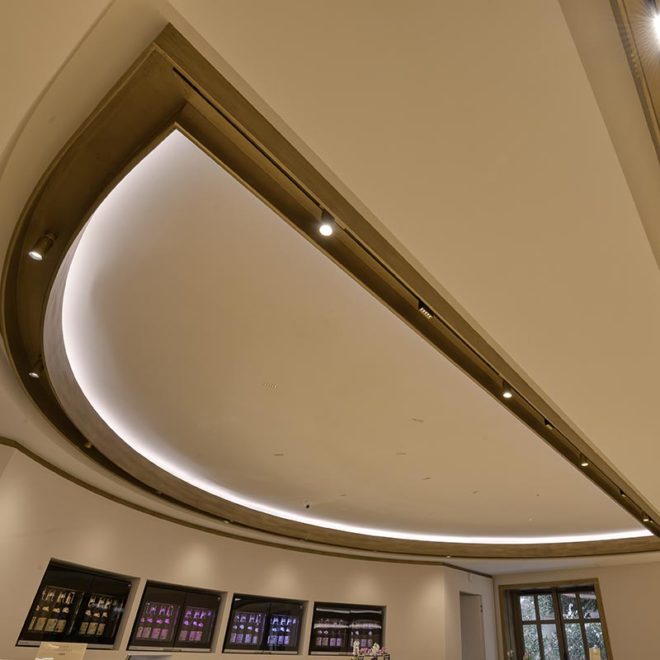 Les décorations de plafonds en staff · Rouveure Marquez