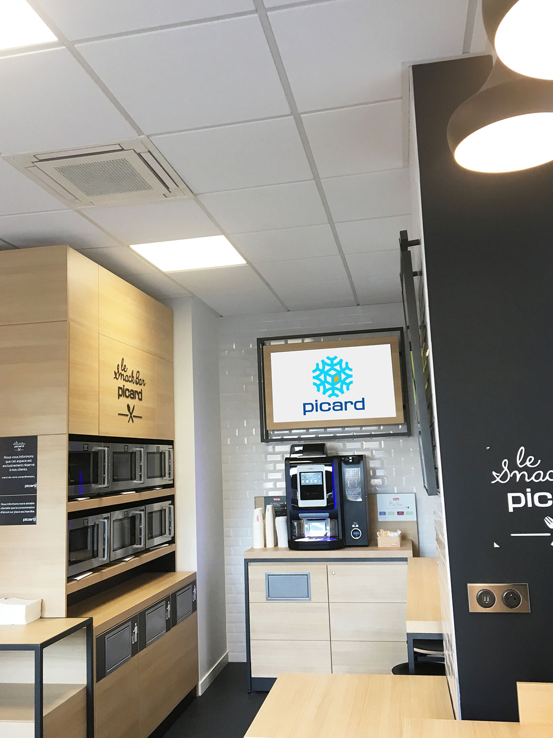 Installation ceilings at Picard shops (France) · Rouveure Marquez