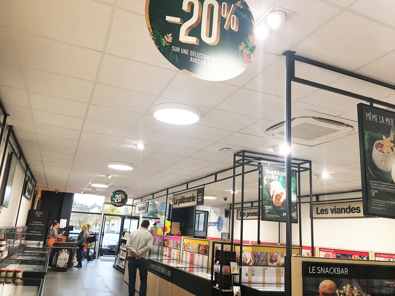 Installation ceilings at Picard shops (France) · Rouveure Marquez