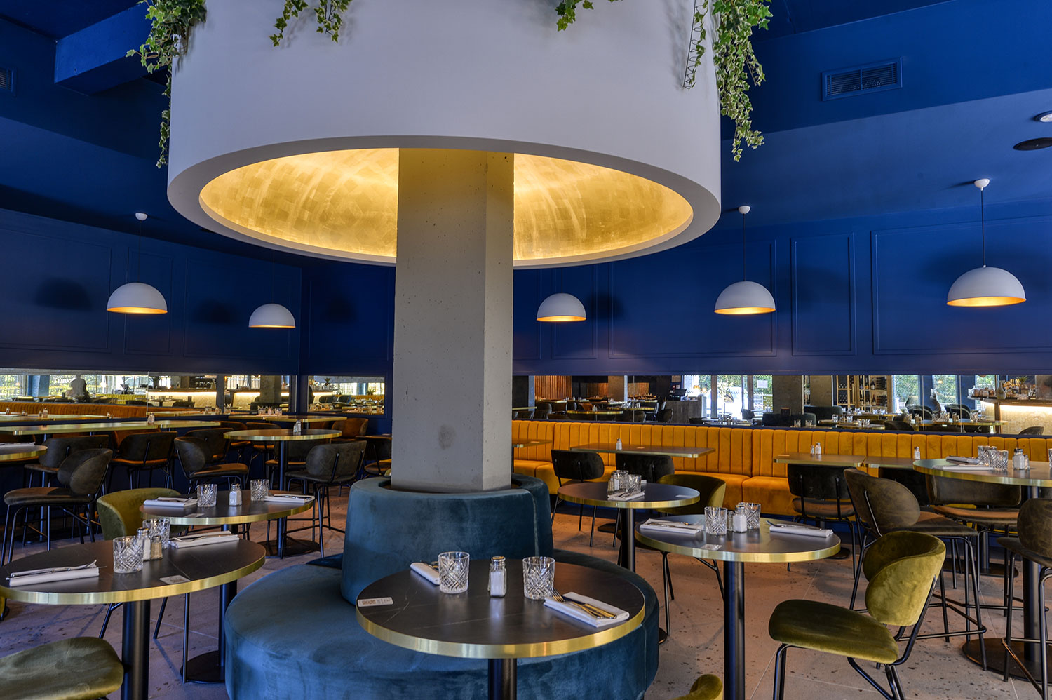 The Double 7 restaurant (France) · Rouveure Marquez